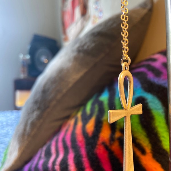 Huge Ankh Necklace: Egyptian Ankh Charm, Antique Silver Toned Jewelry ...