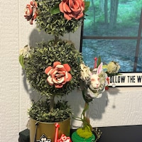 Alice in Wonderland non Talking Flowers white Rabbit Character Series ...