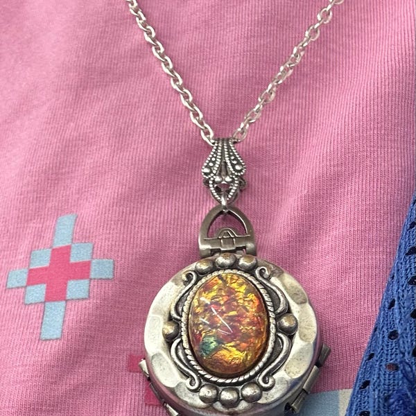 Rose Flower Locket, Winter Rose Antique Style Silver Locket, Gift for ...