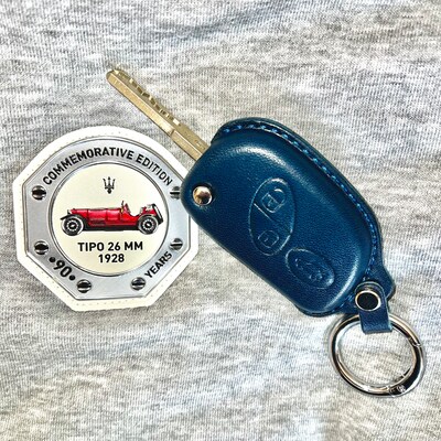 Audi Covered Leather Key Fob Case A1 A3 A4 A5 A8 Q2 Q3 Q5 Q7 RS RS6 RS7 ...