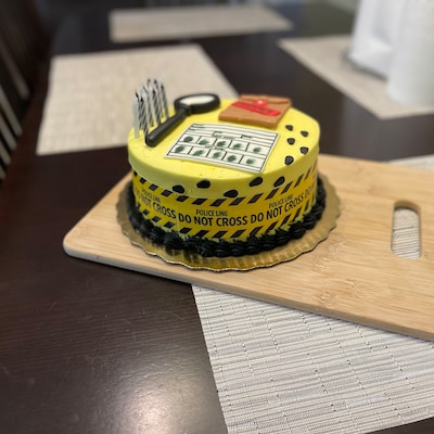 Fondant Detective Cake Toppers Fondant Crime Scene Fondant CSI Inspired ...