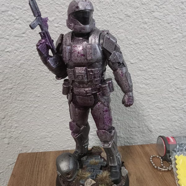 The Nun Valak 1/4 Scale Statue - Etsy