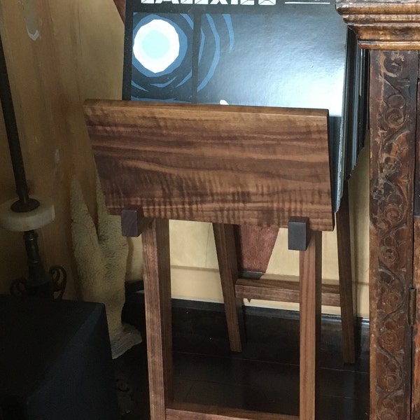 FLIP LP Stand, Record Stand With Forward Facing Vinyl Storage - Etsy