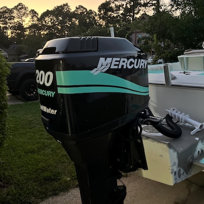 BOSTON WHALER Outrage 18' Boat Hull Replacement Harpoon Stripes ...