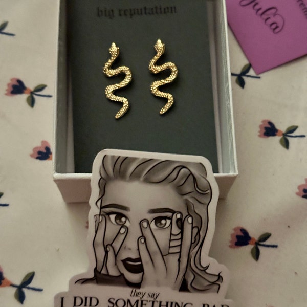 Moon & Saturn Necklaces / Gold Chains and Charms / Friendship Set ...