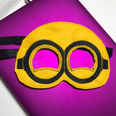 Yellow Minion Helper Inspired Maskin the Hoop Project Ith Embroidery ...