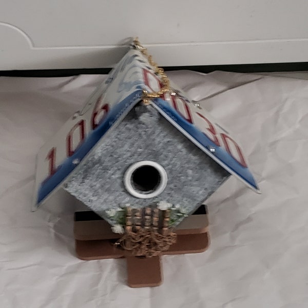 Cedar Shake Roof Alpine Meadows Green Song Birdhouse Easy Clean Out ...