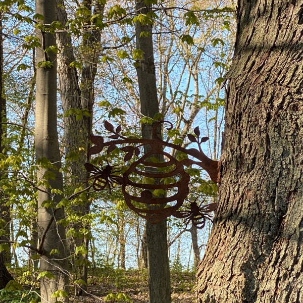 Rusty Metal Bee Hive Garden Decor / Metal Beehive Garden Gift / Honey ...
