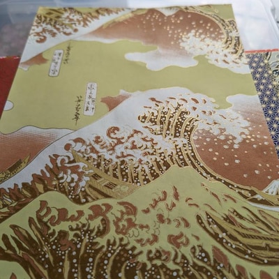 Origami Paper, Chiyogami Paper, Yuzen Paper, Washi Paper. Gold Waves on ...