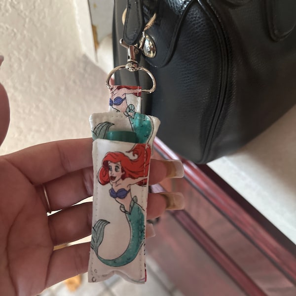 Over the Collar Reversible Dog Bandana - Wisconsin Badgers, Milwaukee ...