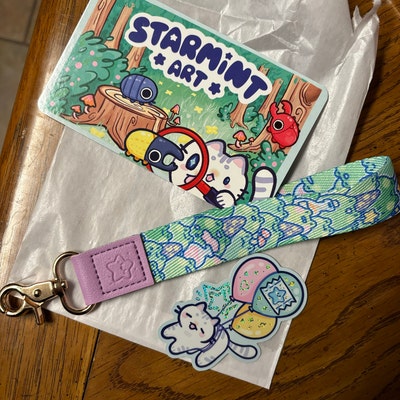 Bug Keeper 3.5 Inch Shaker Acrylic Charm Critter Keeper Keychain Nature ...