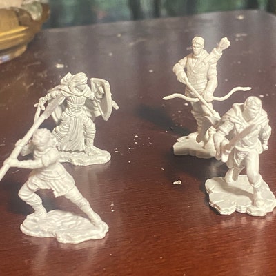 Ravenfolk Variation 1 Aarakocra Resin Miniatures D&D - Etsy