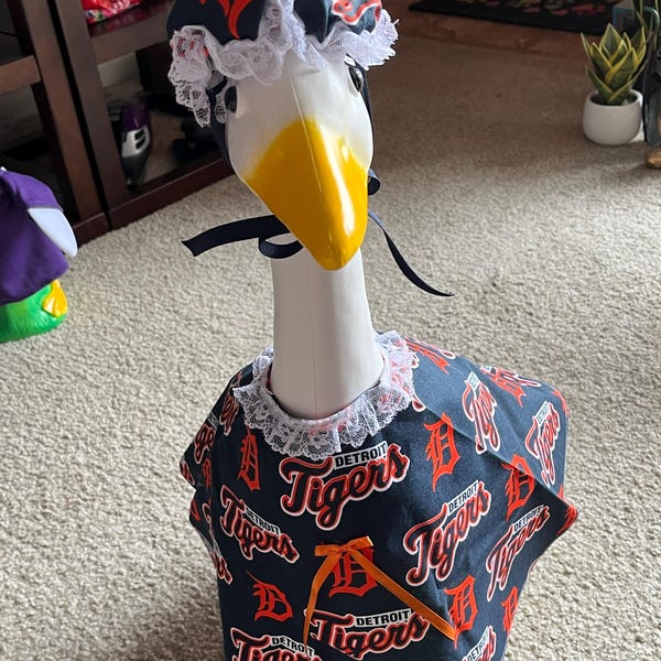 Nfl/detroit Lions Goose Dress/football Goose Clothes/concrete Goose ...