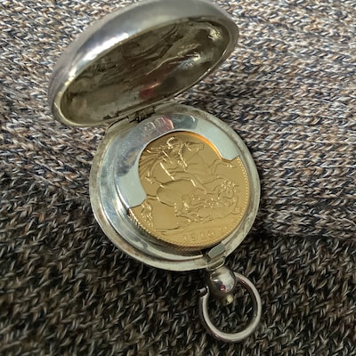 Stunning Victoria 1853 1847 Crown Restrike / Gothic Head / - Etsy UK