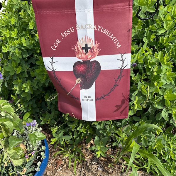 Outdoor Flag, Sacred Heart of Jesus Garden Banner & Religious Catholic ...