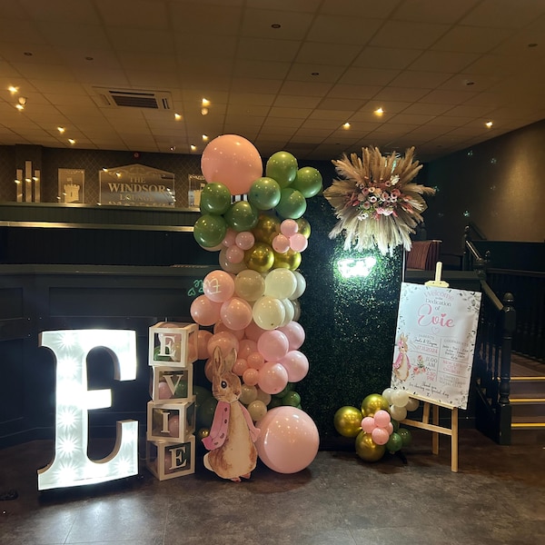 Max the Grinch Dog 3ft High Cut Out Christmas Prop Events Prop 4mm ...