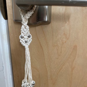 Crow Macrame Wall Hanging the Morrigu Crow - Etsy