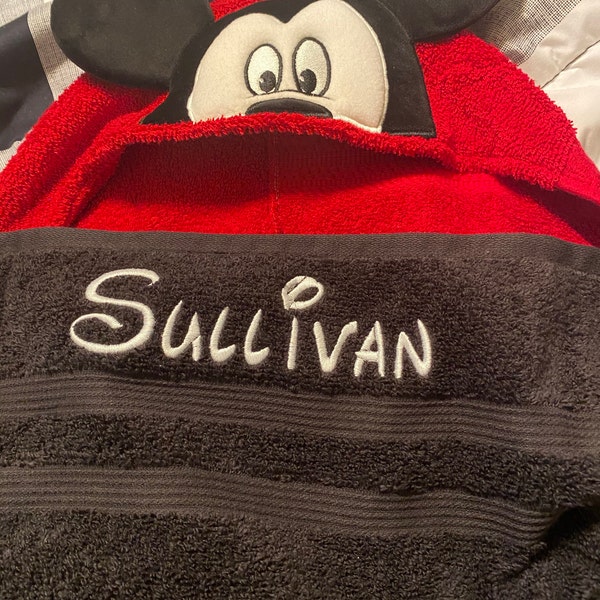 Personalized Character Hooded Towel: 100% Cotton Kids Bath Towel - Etsy
