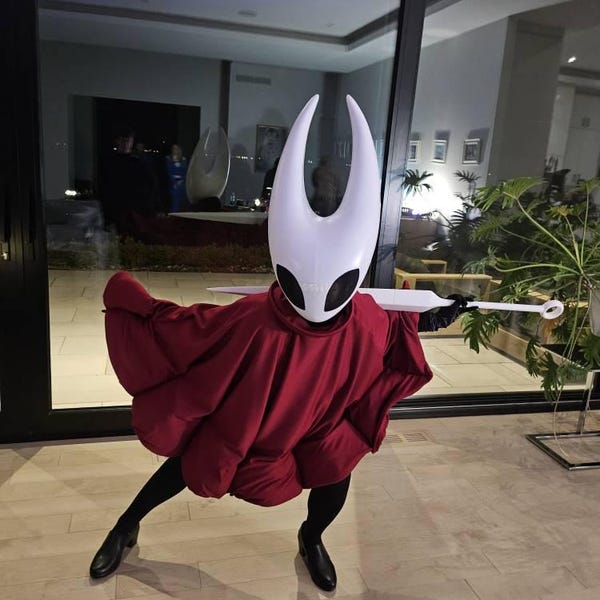 HORNET CAPE With Structured Collar and Forever Pleats, Cosplay PDF ...