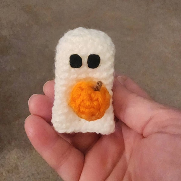 PATTERN: Low Sew Plush Ghasper the Sheet Ghost - Crochet Ghost With ...