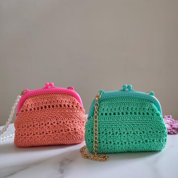DIY Crochet Bag Pattern - Biscuit Triangle Net Bag (large) Downloadable ...