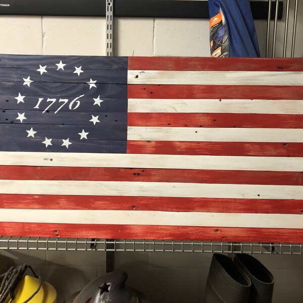 Betsy Ross Flag Stencil | 1776 Stencil | Patriotic USA Stencil | United ...