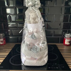 Neutral Nappy Cake Baby Shower Gift Unisex Nappy Cake Cream - Etsy