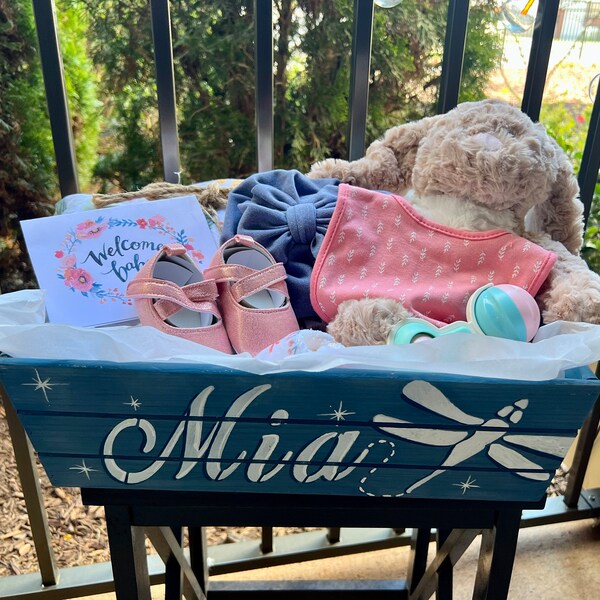 Welcome Home Gift Basket - Personalized Housewarming Gift Basket - New ...