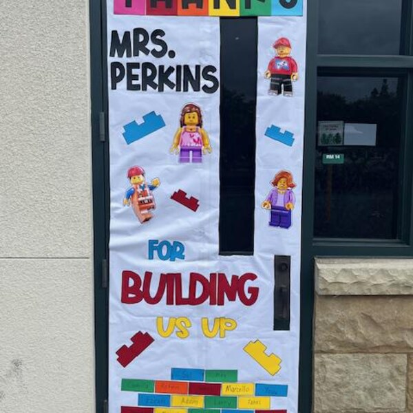 BLAST SPACE LEARNING Bulletin Board Kit, Classroom Letters, Door ...