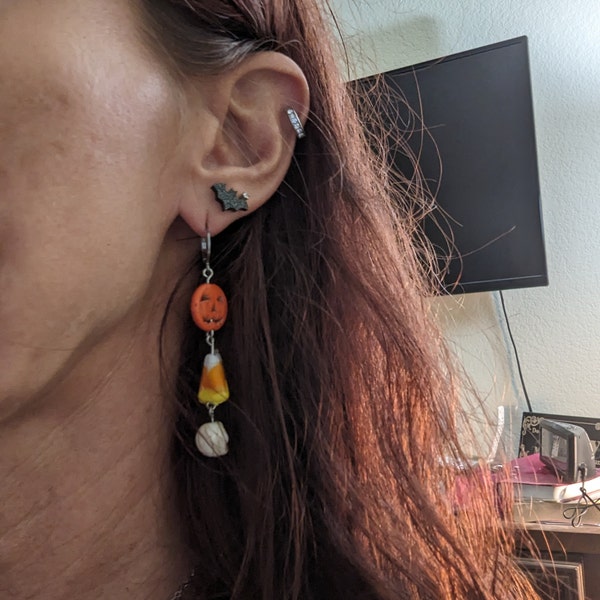 Breast Cancer Awareness Keychain Pink & White Keychain Silicone Beaded ...