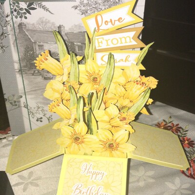 Beautiful Daffodil Pop up Box Card for Any Occasion - Etsy