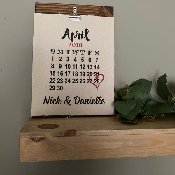 Custom Round Wedding Sign - Etsy