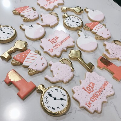 Wonderland Pocket Watch Cookie Cutter - Etsy