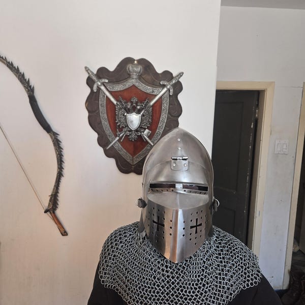 Brave Lady Armor, Medieval Knight Tassets Armor With Chainmail, Female ...