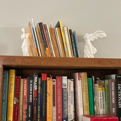 Victory Statue Bookend / 3D Printed - Etsy