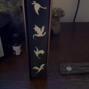 ACOTAR Custom Sprayed Edges - Etsy