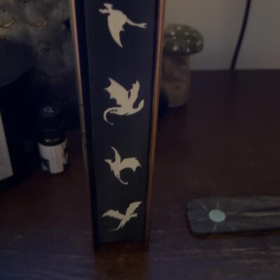 ACOTAR Custom Sprayed Edges - Etsy