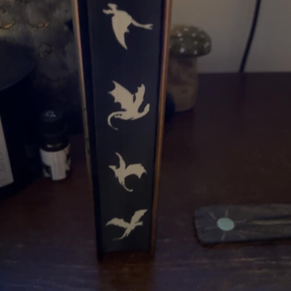 ACOTAR Custom Sprayed Edges - Etsy