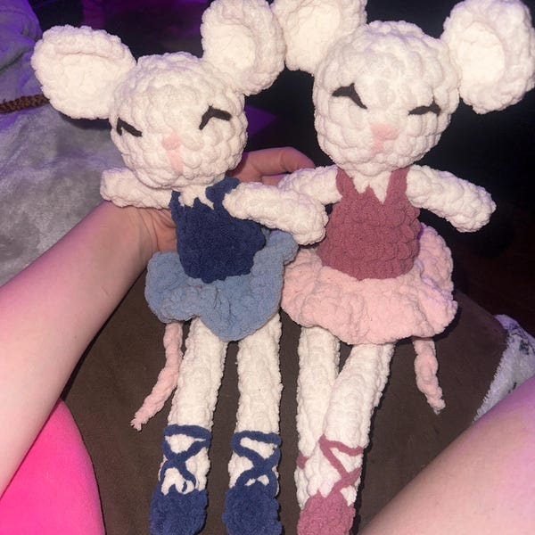 Brie Mouse + Mermaid Tail Mod CROCHET PATTERN (fable Collection) - Etsy