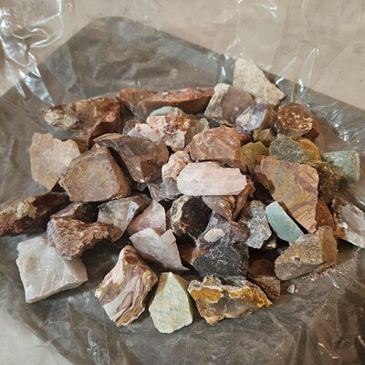 Small Rock Clamp for Slab Saws Holds End Cuts or Hard to Hold Rocks ...