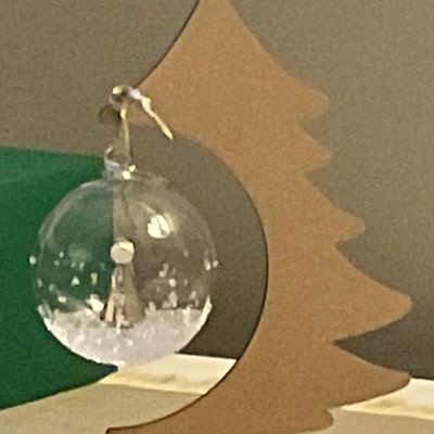 Christmas Bauble Stand / Christmas Bauble Holder / Fits up to 10cm ...