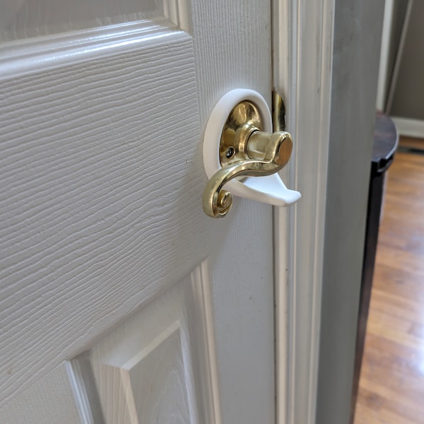 Pet Proof Door Lever Lock - the ORIGINAL! - Etsy