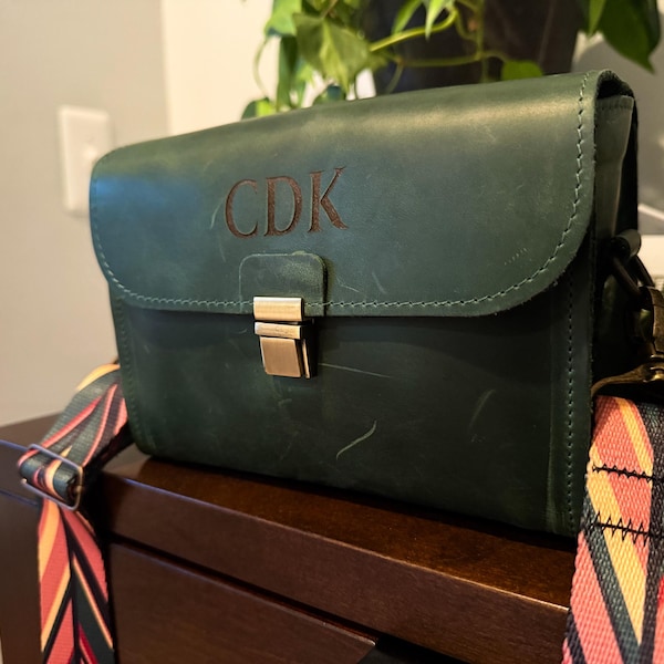 Green Leather Photography Bag, Custom Camera Bag, Engraved Camera Case ...