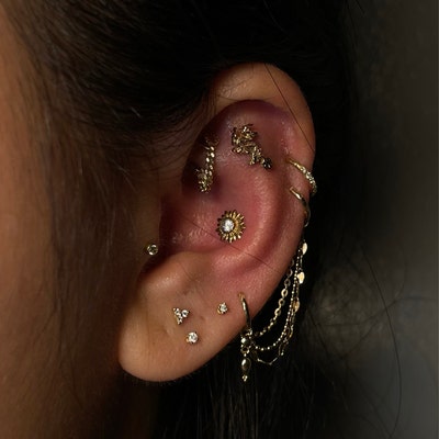 Titanium Conch Ring With One Side Swarovski Jewelled Cz Micro Barbell ...