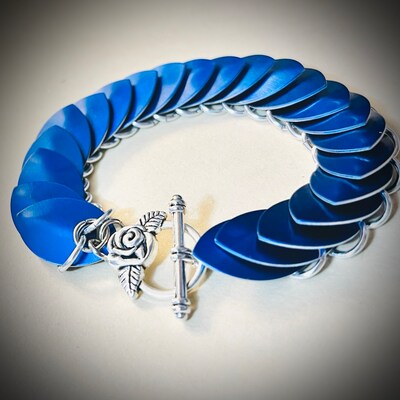 Large Crescent Moon Pewter Pendant Antiqued Silver Moon - Etsy