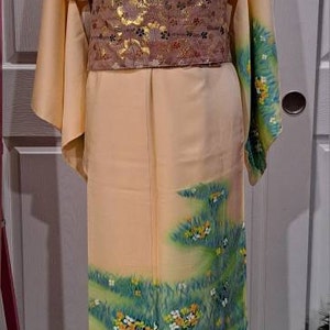 Elegant Sophisticated Homongi Kimono With an Ethereal Pastoral Scene ...