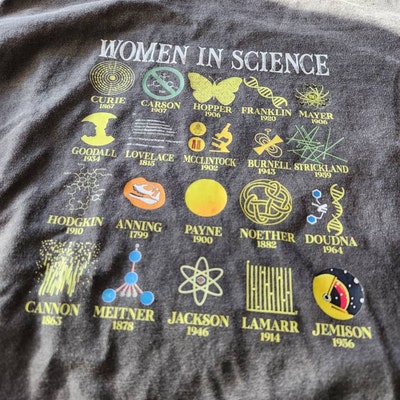 Retro Women in Science T-shirt Gift for Science Teacher Vintage Science ...