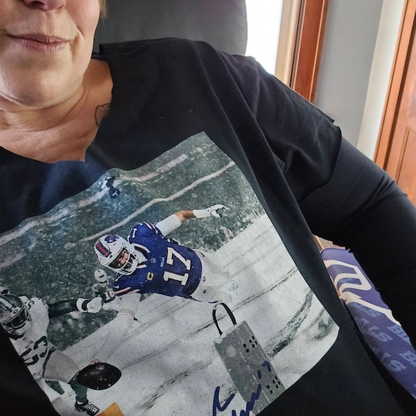 Daniel Larson I Just Roke up Funny Tiktok Meme Joke Gift T Shirt - Etsy