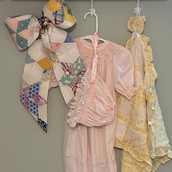 Bridal Emergency! Wrist Loop Train Bustle, Wedding Train Loop Bracelet ...