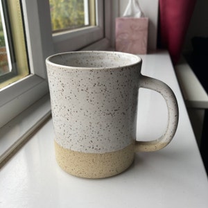 Bulb Mug: Speckled white pottery mug/ pottery gift/ stoneware | Etsy